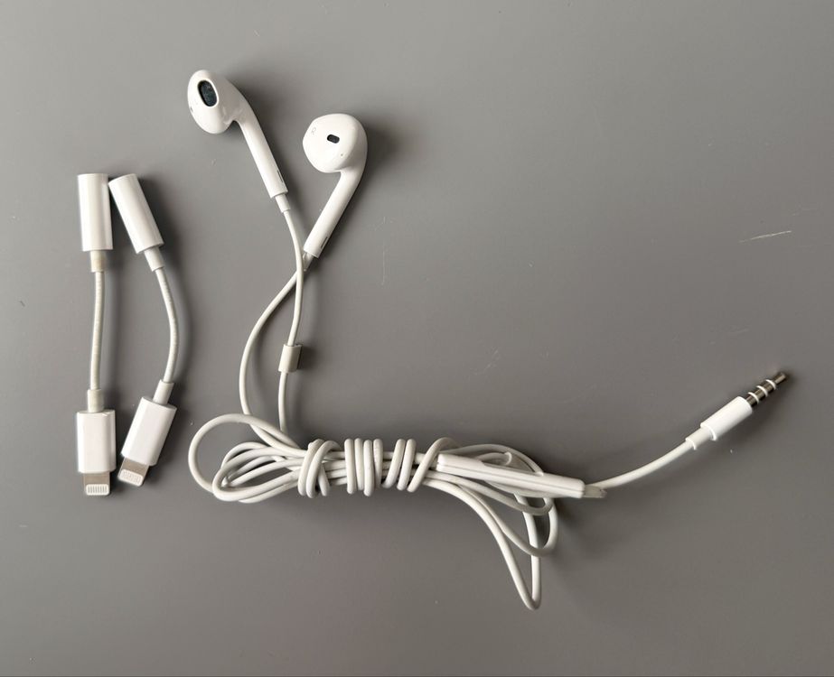 Original Apple Kopfhörer mit Adapter - Top Zustand! (Gebraucht) in ...