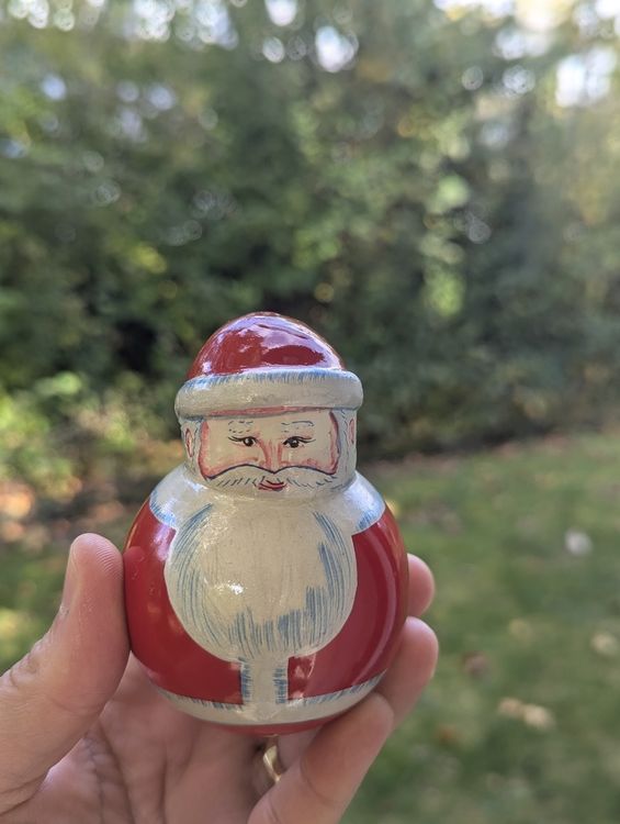 Vintage Roly Poly Tin Santa ringing inside. Alt Weihnachten (Gebraucht ...