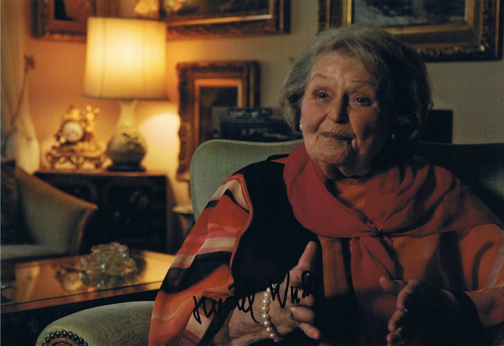 Trudel Wulle 1925-2021 Autogramm signiert Foto 20x30cm (Gebraucht) in ...