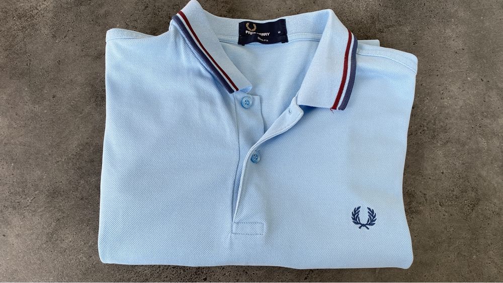Fred Perry Polo Shirt - Light Blue, Iconic Style - M | Kaufen auf Ricardo