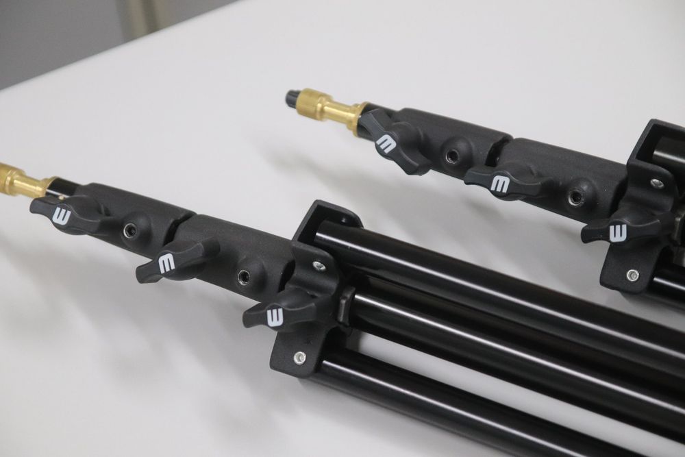 Multiblitz Lampen Stative mit Tasche / Neu (Manfrotto) (Neu und originalverpackt) in Zofingen ...