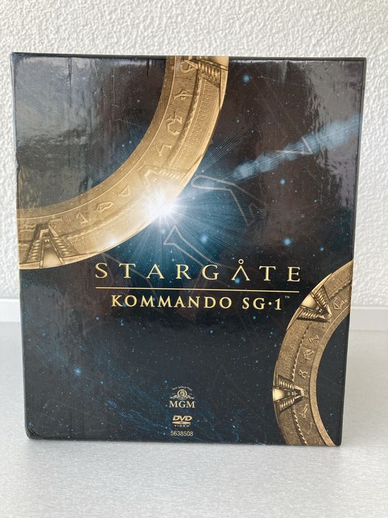 Stargate Kommando SG1 komplette Box (Neu (gemäss Beschreibung)) in ...