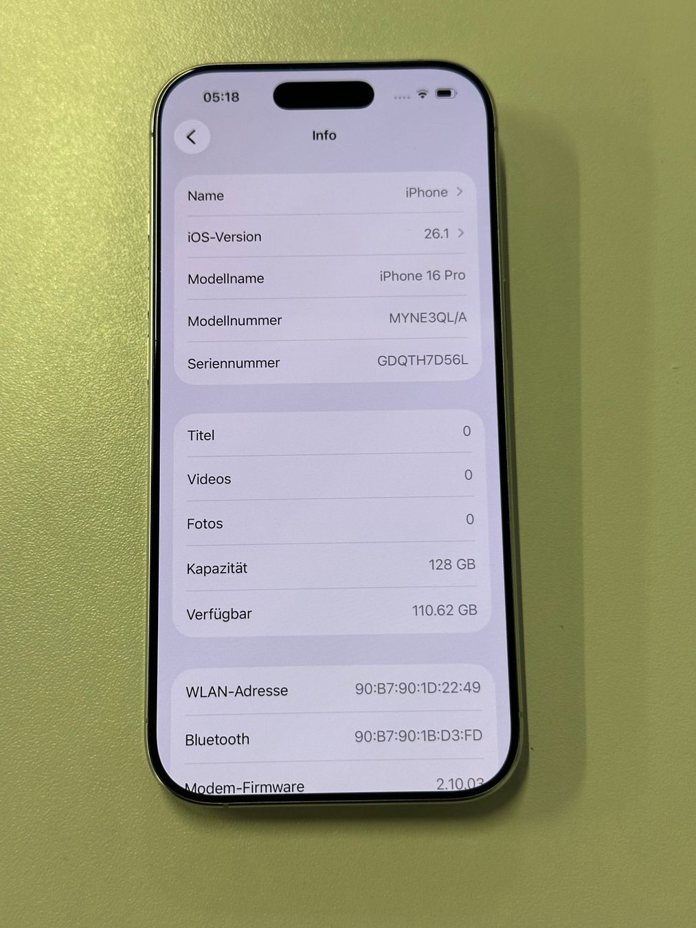 Apple iPhone 16 Pro, 128GB (Gebraucht) in Hombrechtikon für CHF 433.35 ...