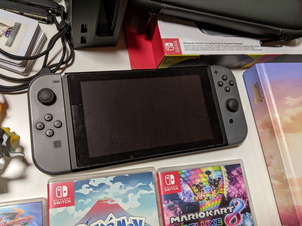 Nintendo Switch 1st Gen mit viel Zubehör (Gebraucht) in Gondiswil für ...