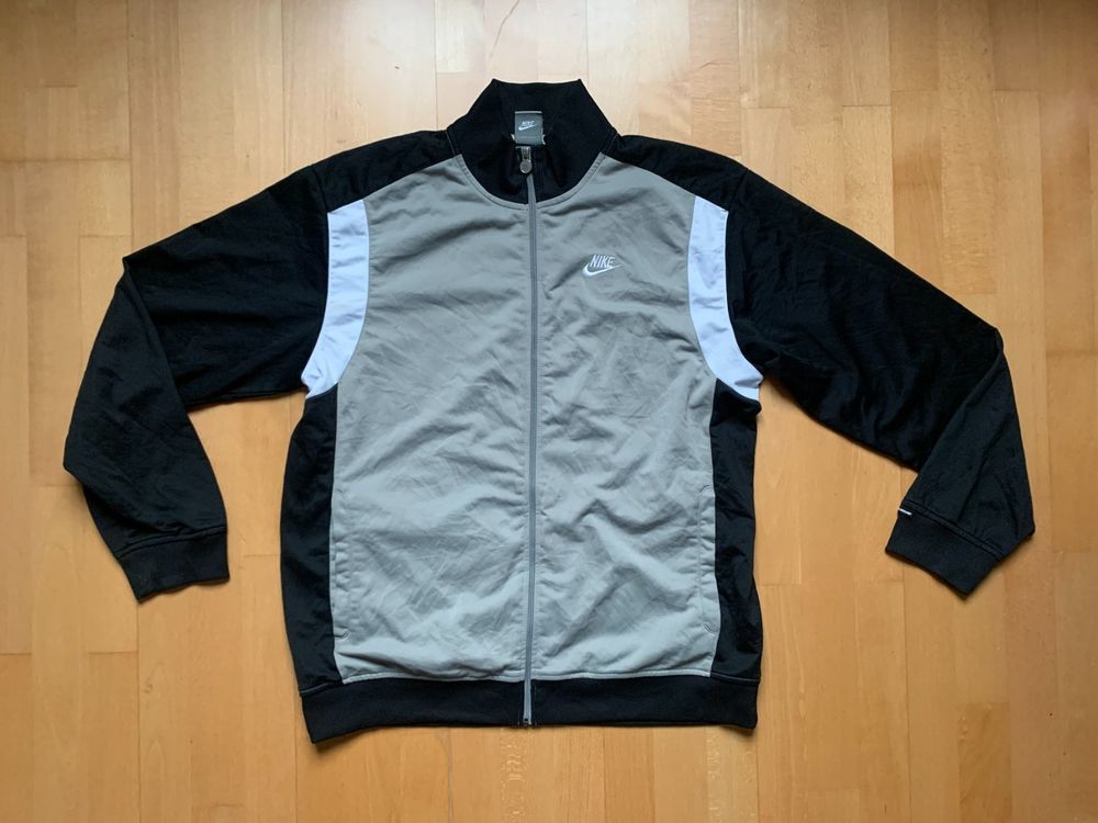 Nike vintage jacket from mid 2000 XL (Gebraucht) in Neuchâtel für CHF ...