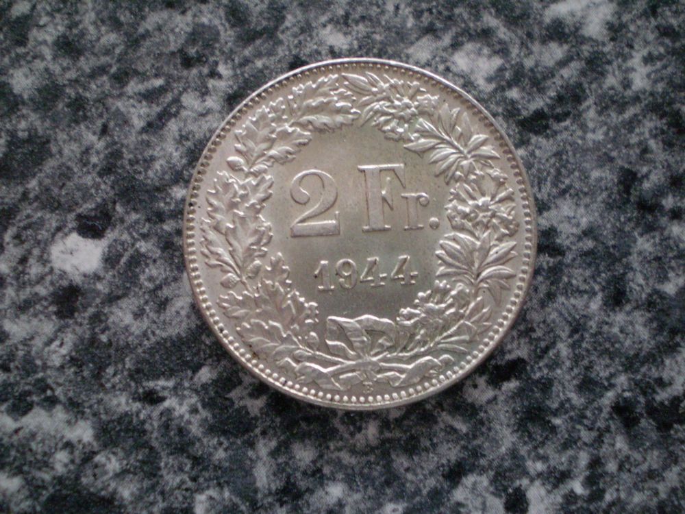 2 Fr.1944 !!! vorz. !!! ab 1.- !!! (Gebraucht) in Dierikon für CHF 6 – mit Lieferung auf Ricardo ...