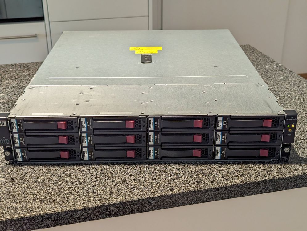 HP D2600 Enclosure inkl. 24 TB (AJ940A) (Gebraucht) in Lufingen für CHF ...