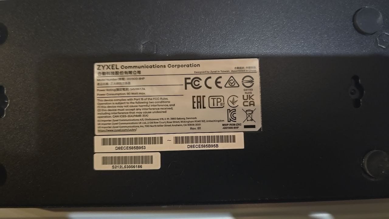 Zyxel GS1900-8HP – Managed Gigabit PoE Switch (8-Port) (Gebraucht) in ...