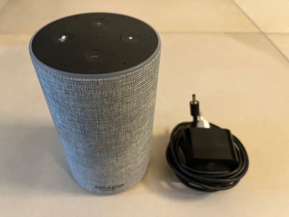 Amazon Echo (2nd Gen) (Gebraucht) in für CHF 32 – mit Lieferung auf ...