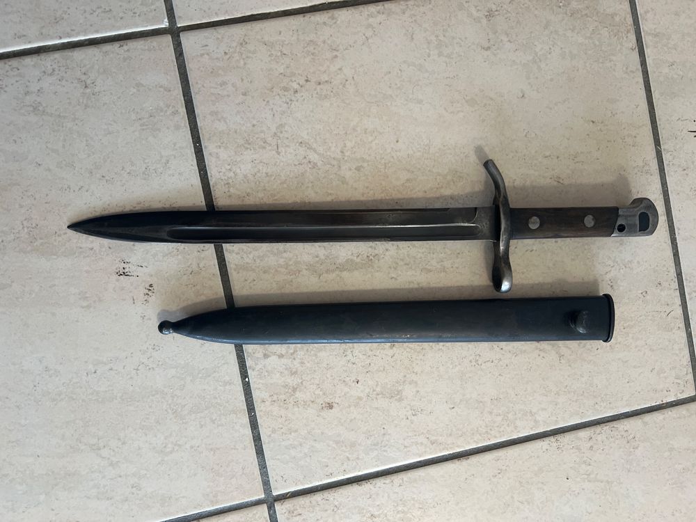 Bajonett (D'occasion) à Lausanne pour CHF 91 – avec livraison | Acheter ...