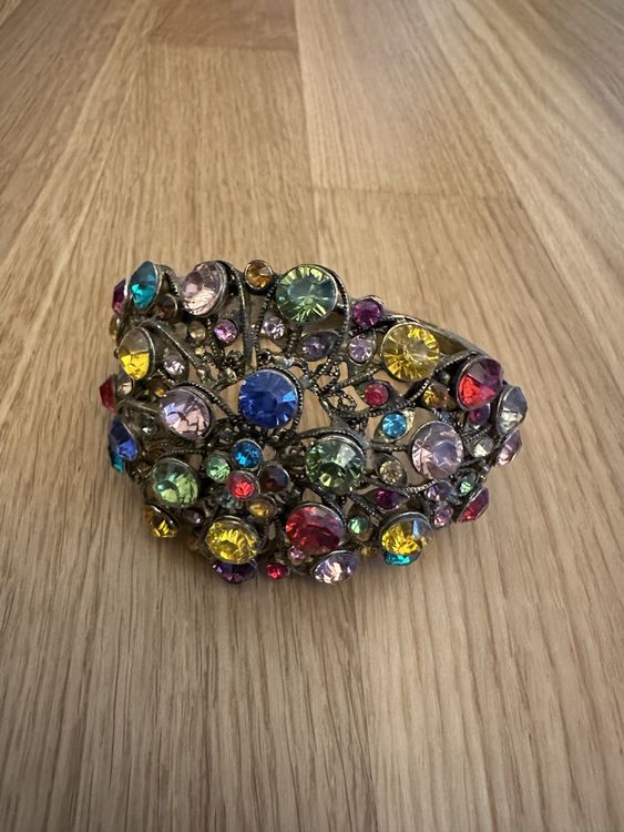 Armreif mit bunten Steinen (Gebraucht) in Luzern für CHF 50 – mit Lieferung auf Ricardo kaufen