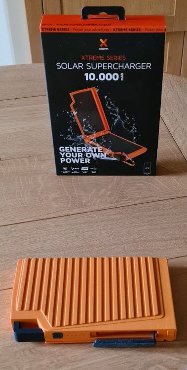 XTORM XR10/S SOLAR SUPERCHARGER 10.000mAh (Neu (gemäss Beschreibung)) in L'Auberson für CHF 20 ...