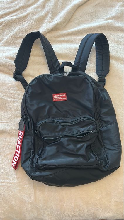 Schwarzer Rucksack - Ideal für den Alltag und Freizeit (Gebraucht) in ...