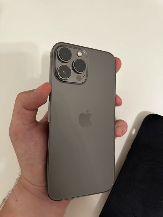 iPhone 13 Pro Max 256gb Graphite + Original Silicone case | Kaufen auf ...