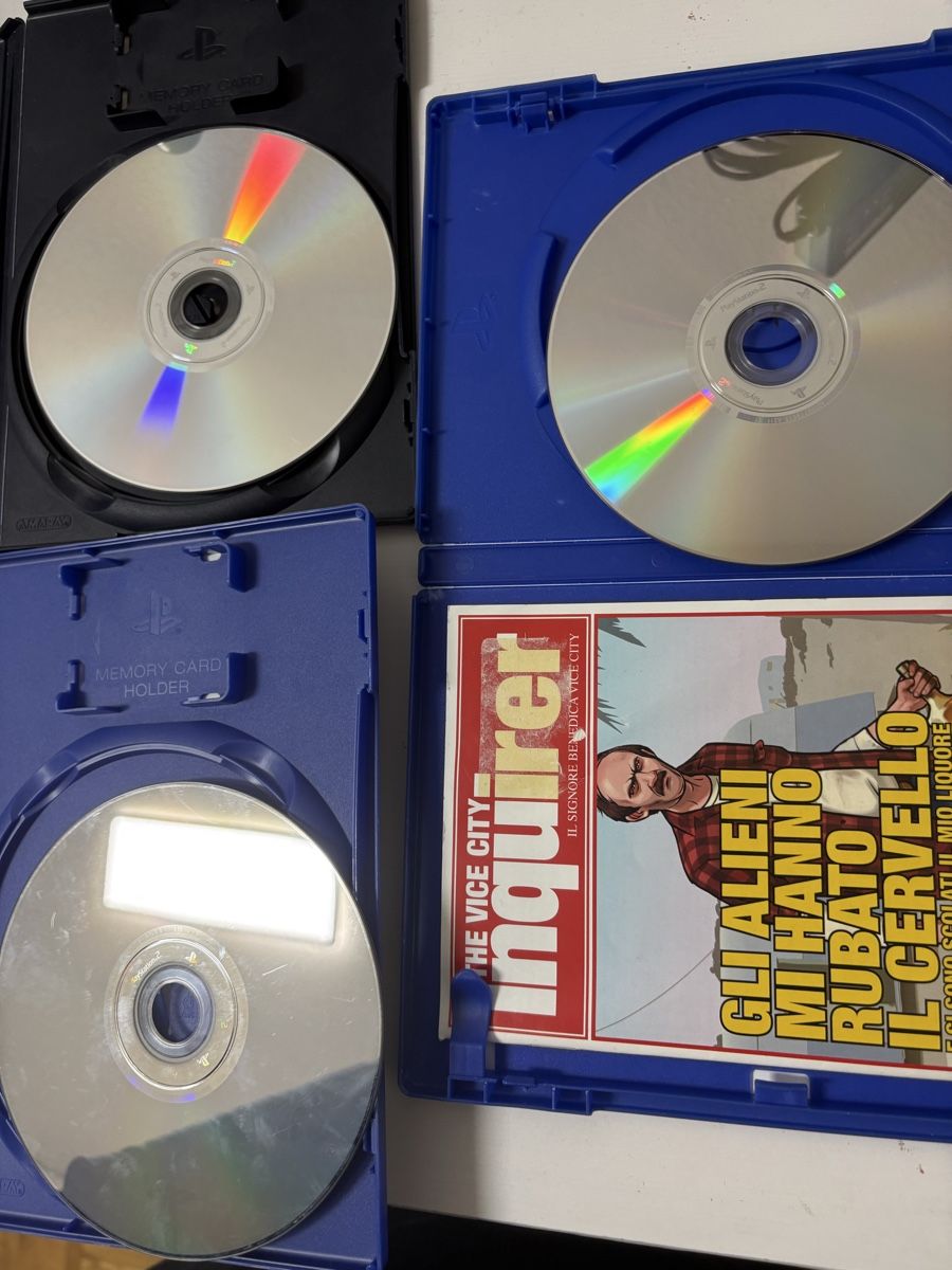 3x GTA ps2 ( VC, VC stories, LC) (Gebraucht) in Lausanne für CHF 30 ...