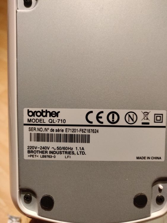 Brother QL-710 Label Maker / Printer neuwertig (Gebraucht) in Wil für ...