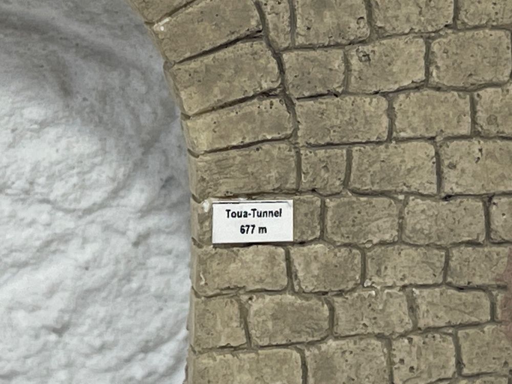 MBA Pirovino Tunnelportal, „Toua“ oberes Portal, RhB, H0m (Gebraucht ...