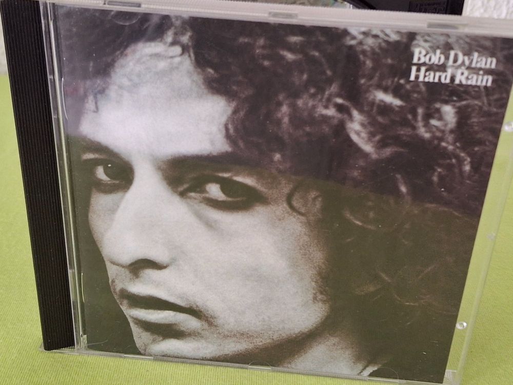 CD Bob Dylan - Hard Rain (Gebraucht) in Aarberg für CHF 4 – mit ...