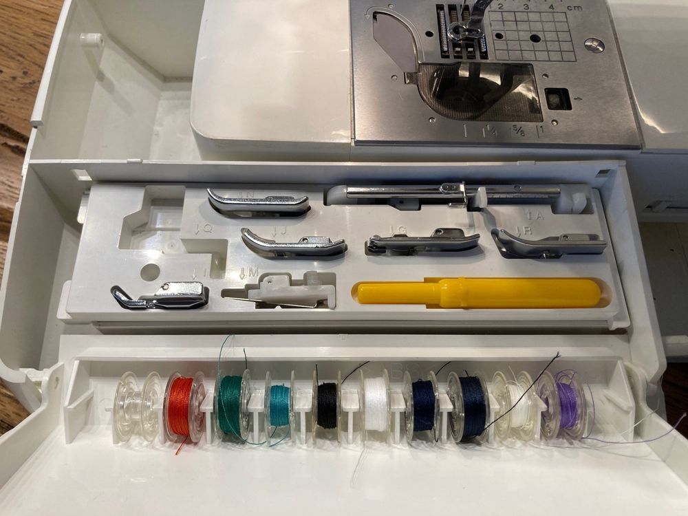 Brother Stickmaschine Super Galaxie 3000D SpezEdition Disney (Gebraucht) in Bachenbülach für CHF ...