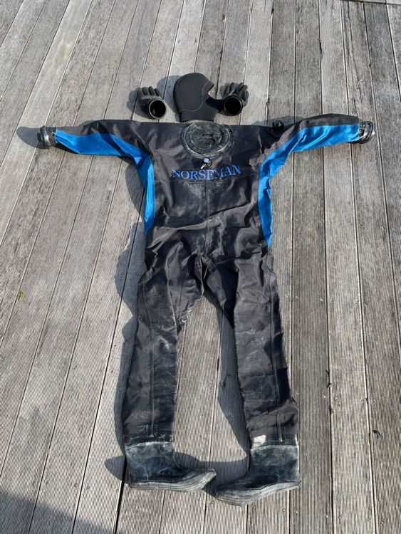 Trockentauch Anzug DUI Norseman (Defekt) in Ramlinsburg für CHF 150 ...