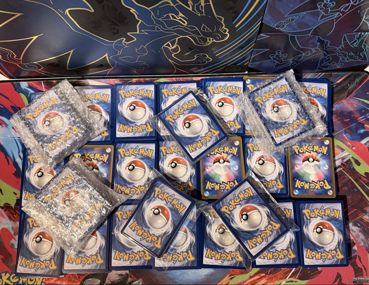 Pokémon Mystery Box – 50 Karten (Gebraucht) in Au SG für CHF 5 – mit ...