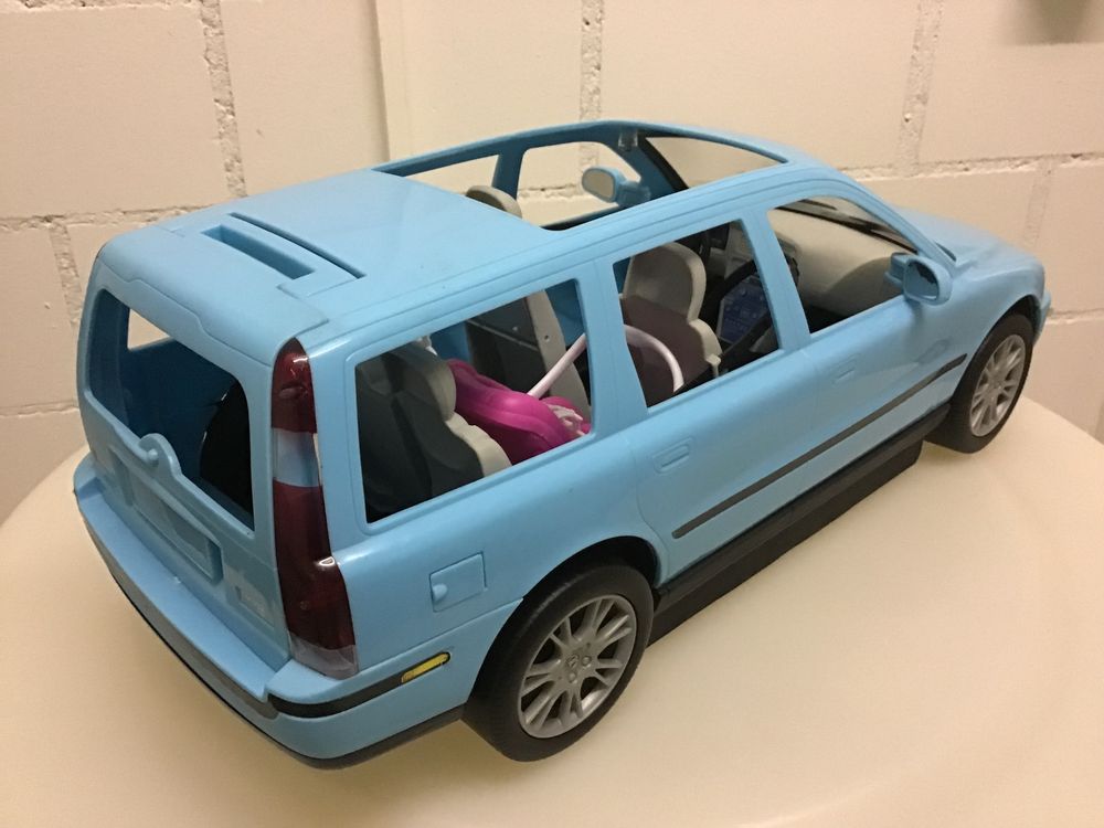 Neuwertiger "BARBIE VOLVO V70 COMBI" 2003 (Neu (gemäss Beschreibung ...