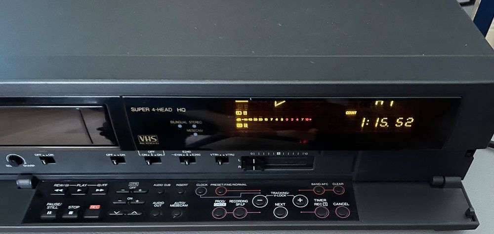 Panasonic Worldwide Video Cassette Recorder NV-F55 (Gebraucht) in flums ...