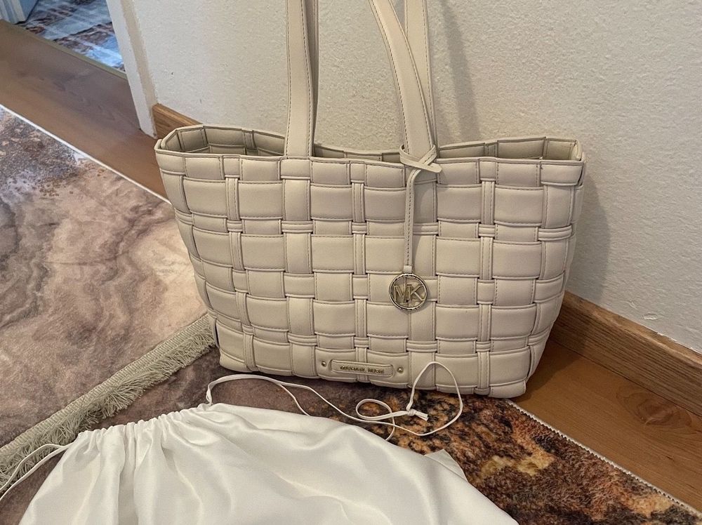 Michael Kors Original Np.299,- (Gebraucht) in Basel für CHF 90 – mit ...