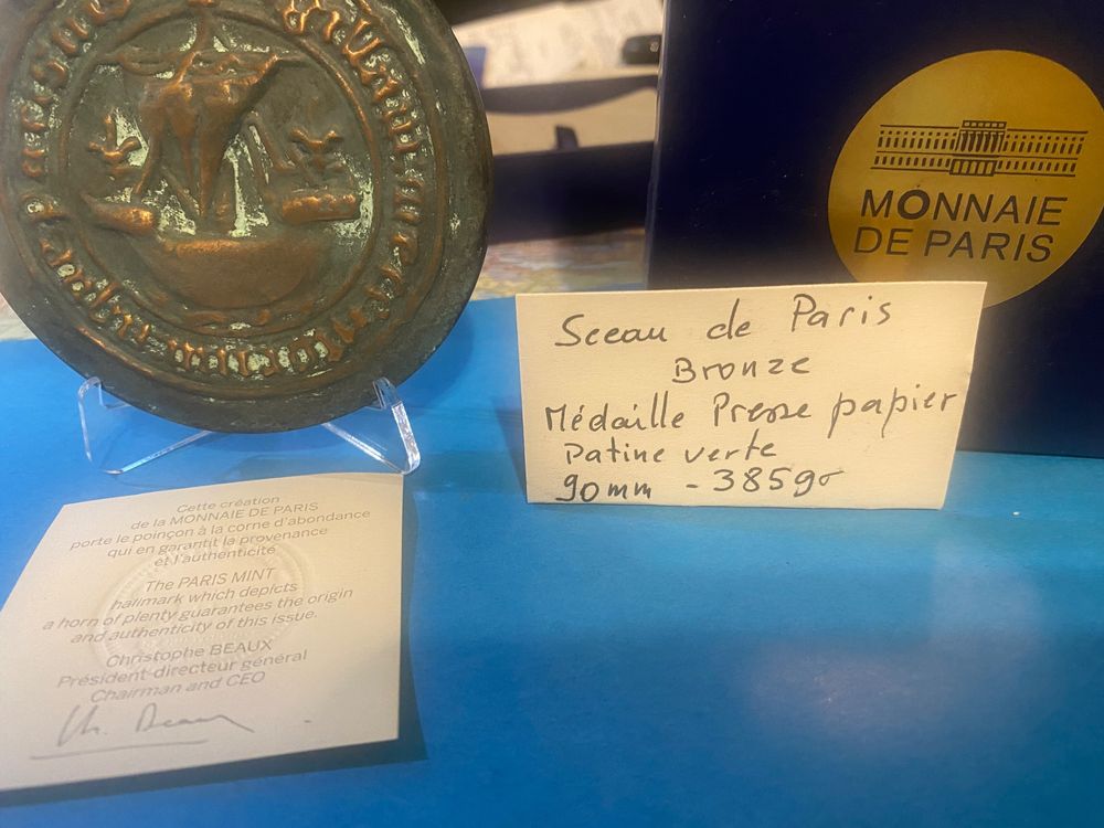 SCEAU DE PARIS - MEDAILLE PRESSE PAPIER - PATINE VERTE 90 mm (Neu und ...