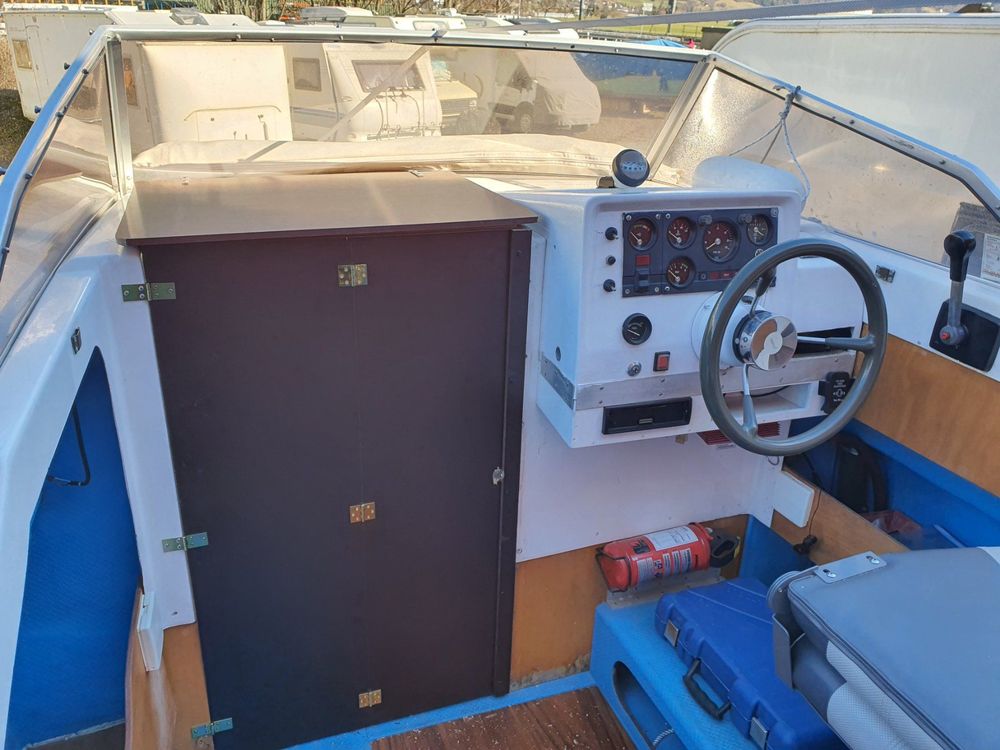 Motorschiff Cranchi Riviera EFB inkl. Trailer Stöger 2000 Ta (Gebraucht ...