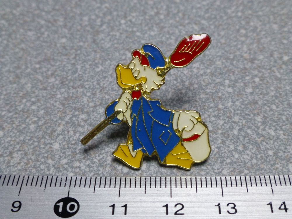 PIN PINS COMIC (Gebraucht) in Gränichen für CHF 2 – mit Lieferung auf ...