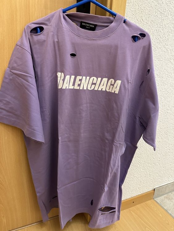 Balenciaga ripped t-shirt - Authentic (Gebraucht) in Estavayer-le-Lac ...