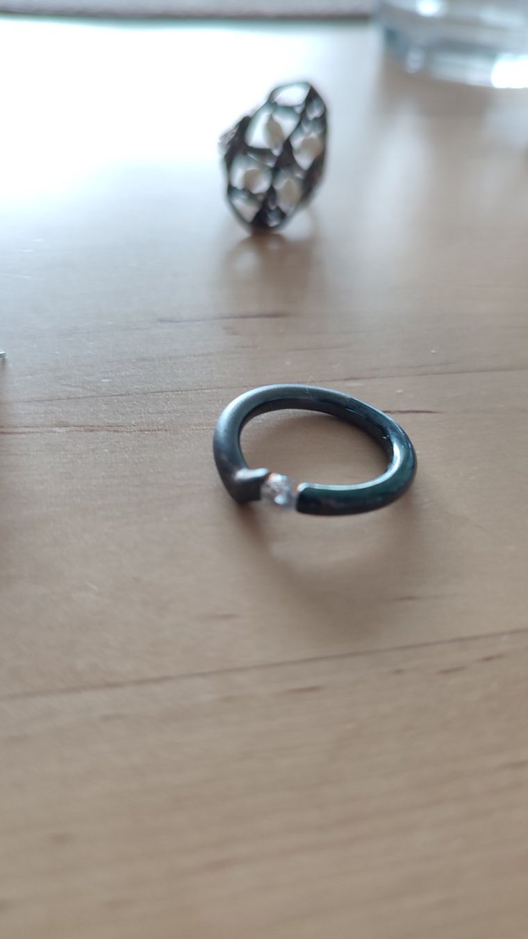 Bijoux (Neuf (Voir description)) à Fribourg pour CHF 10 – avec ...