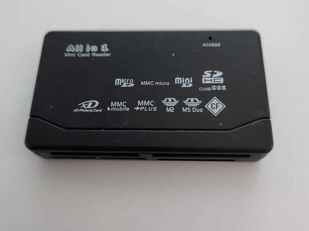 Mini Card Reader All in 1 (Gebraucht) in Münchwilen TG für CHF 5 – mit ...