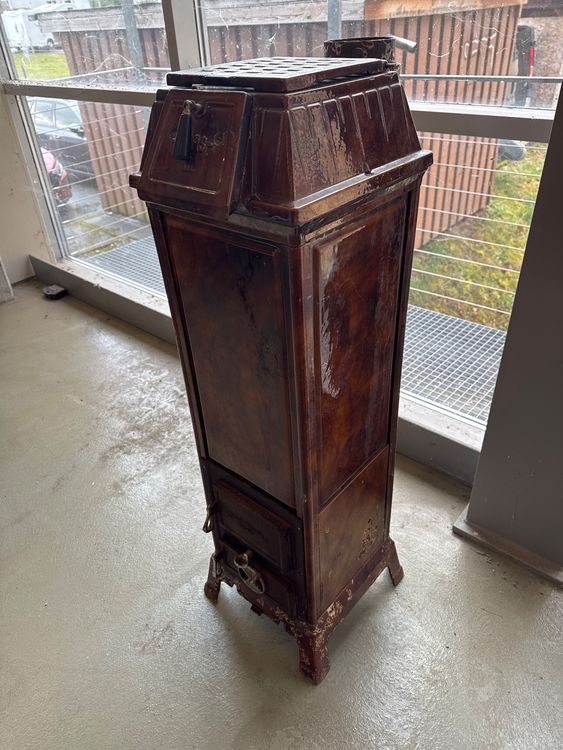 Kachelofen/Gestellofen 120 cm hoch 38x38 cm (Gebraucht) in Aarwangen für CHF 1 – nur Abholung ...