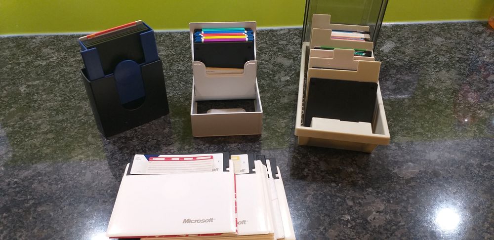 Vintage PC Floppy Disketten (3.5", 5,25″) mit 3 Boxen (Gebraucht) in ...