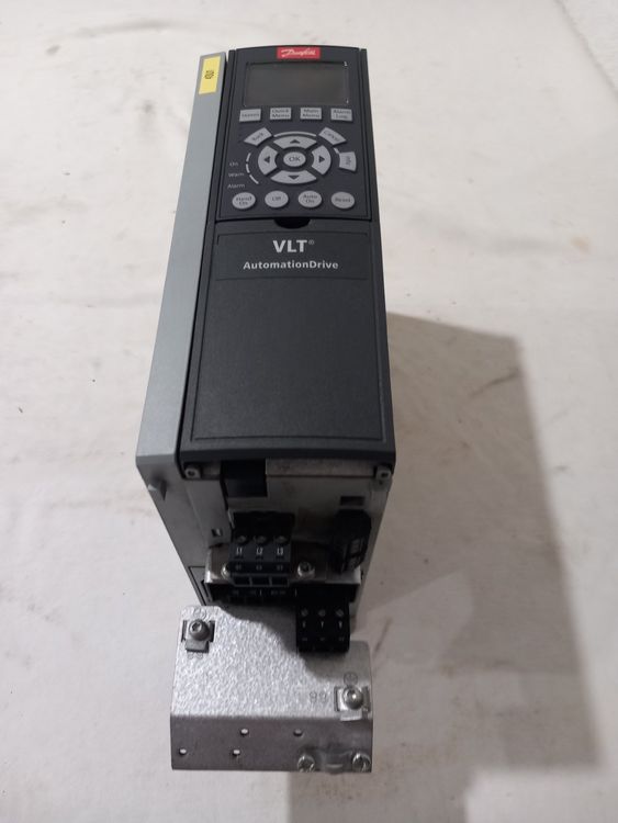 Danfoss VLT AutomationDrive 1,5KW / 2,0HP | Kaufen auf Ricardo