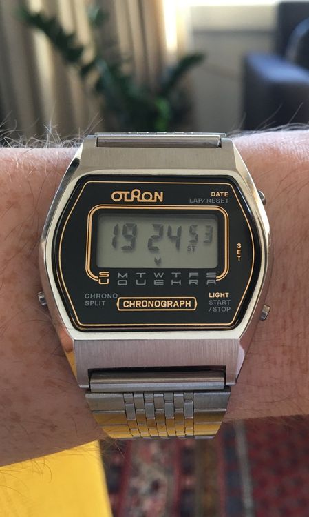 Otron Chronograph LCD vintage Armbanduhr | Acheter sur Ricardo