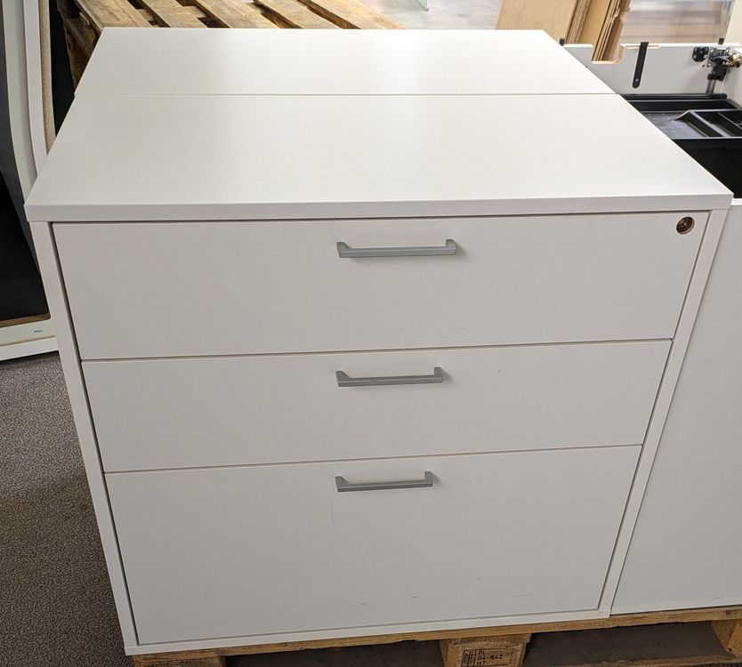 Schrank, Kommode, Stauraum, B: 80, T:40.1; H: 74 cm | Kaufen auf Ricardo