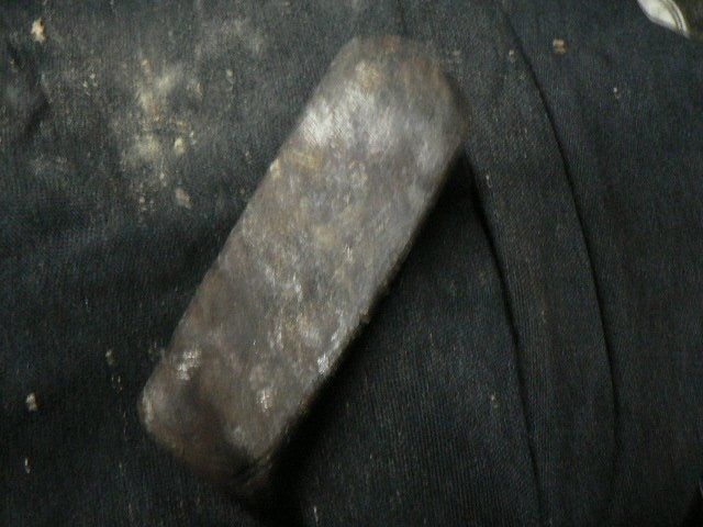 Spalt-Keil Metall 15x5x5 wird zum Holz Spaten verwendet | Kaufen auf ...