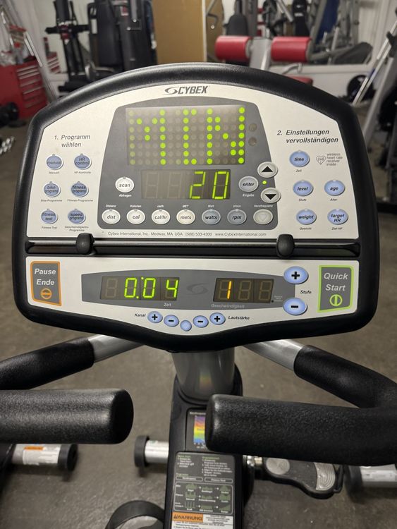 Cybex Cyclone 530R Recumbent Bike (Gebraucht) in St. Margrethen SG für ...