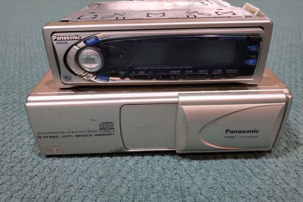 Panasonic - Mini Disc Autoradio + CD Wechsler | Kaufen auf Ricardo