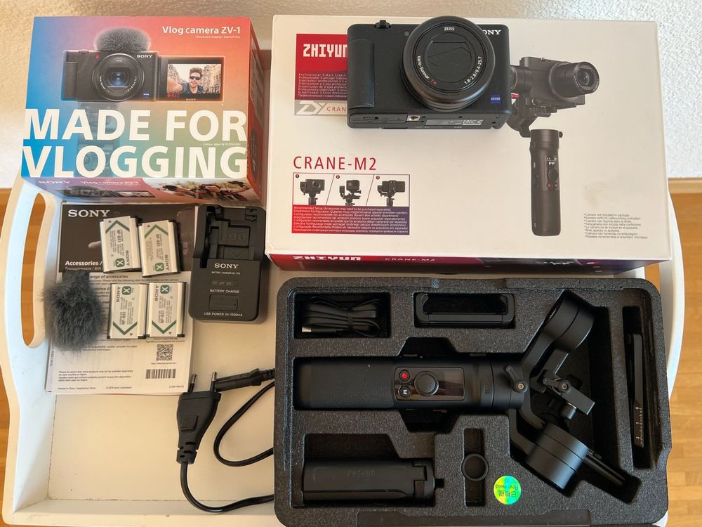 Sony ZV-1 Vlogging Kamera mit Gimbal Zhiyun Crane M2, Bundle | Kaufen auf Ricardo