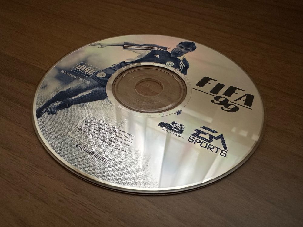 FIFA 99 - PC CD-ROM (Gebraucht) in Oberembrach für CHF 2 – mit ...