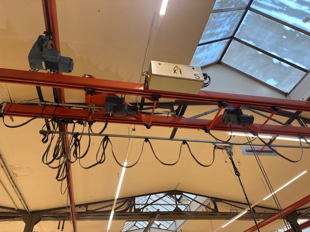 Lot2 Hallenkran Demag m. 2 Kettenkrane von Demag ca 23mx9m (Gebraucht ...