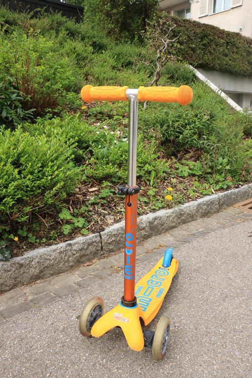 Micro Scooter 3 Räder (Gebraucht) in Winterthur für CHF 11 – nur Abholung auf Ricardo kaufen