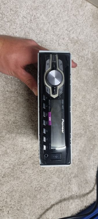 Pioneer Autoradio DEH-1400UB mit CD, AUX, USB | Kaufen auf Ricardo