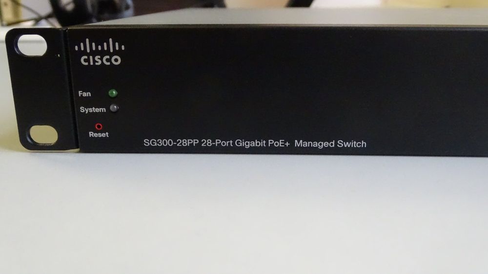 cisco SG300-28pp 28-port gigabit poe+ Managed Switch (Gebraucht) in ...