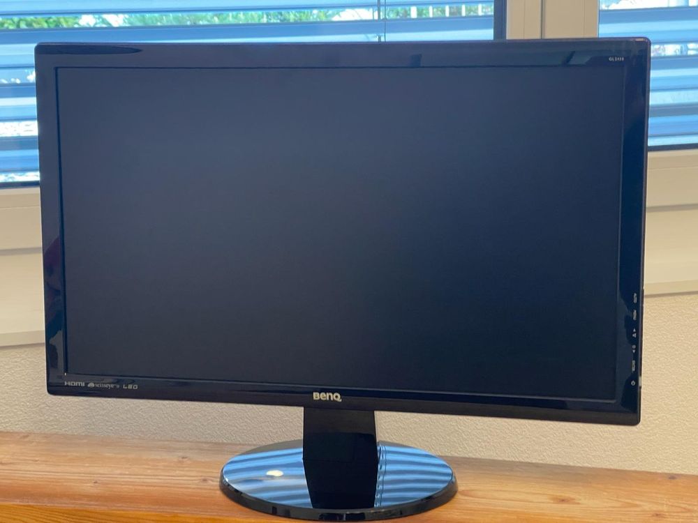 PC-Monitor 24" Full HD BenQ GL2450HM | Kaufen auf Ricardo