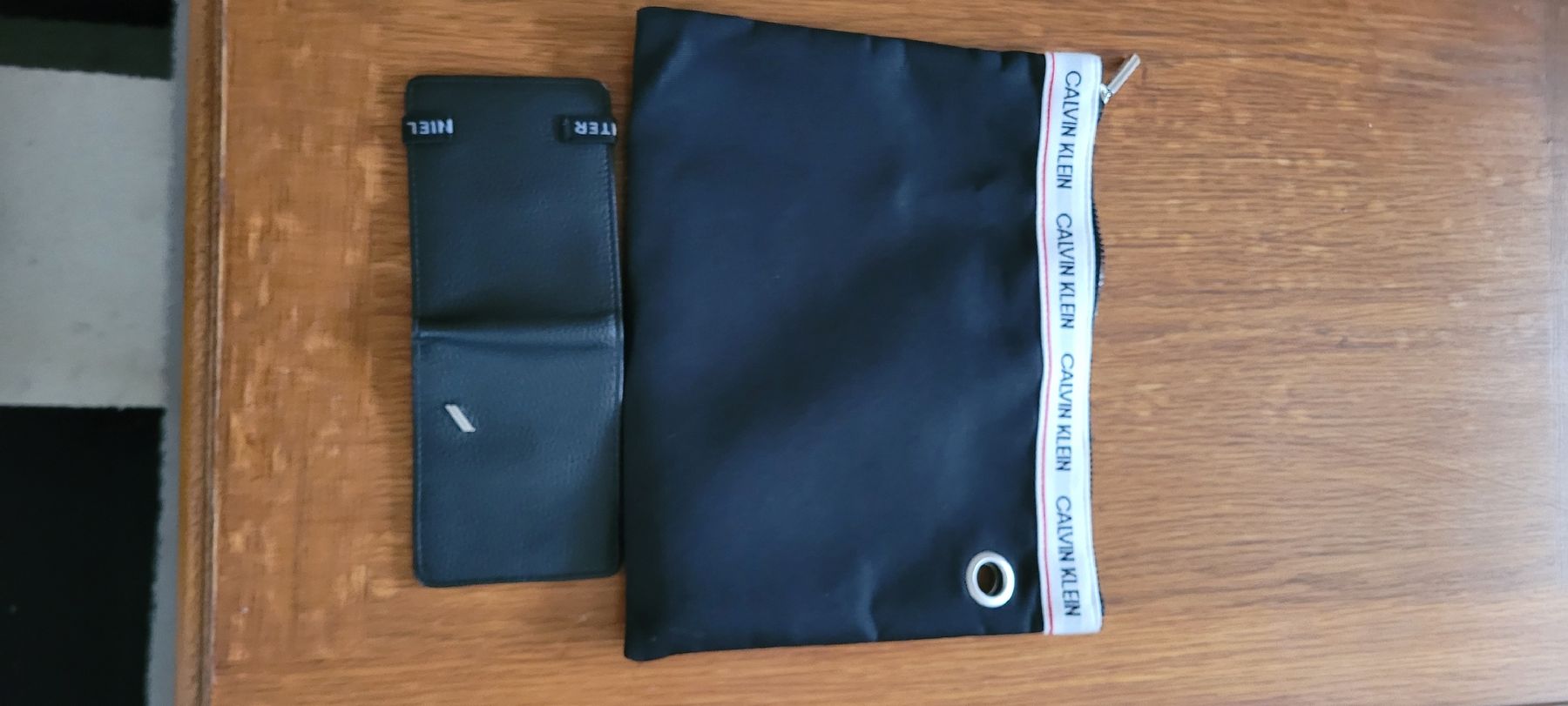 Portefeuille Daniel Hechter+pochette Calvin Klein-Neuf (Neuf (Voir ...